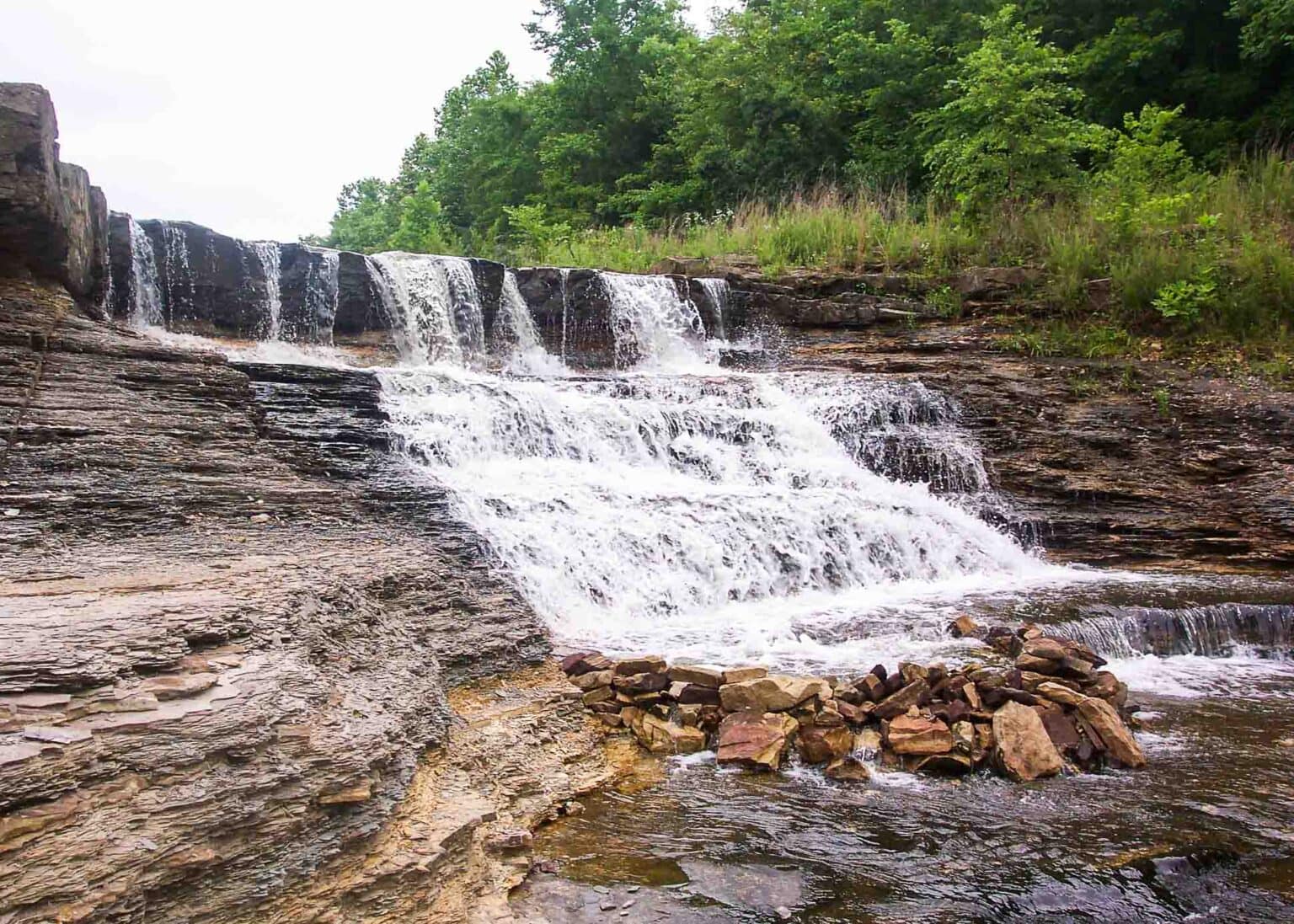 9 Gorgeous Waterfalls in Southern Illinois and How to Visit Them