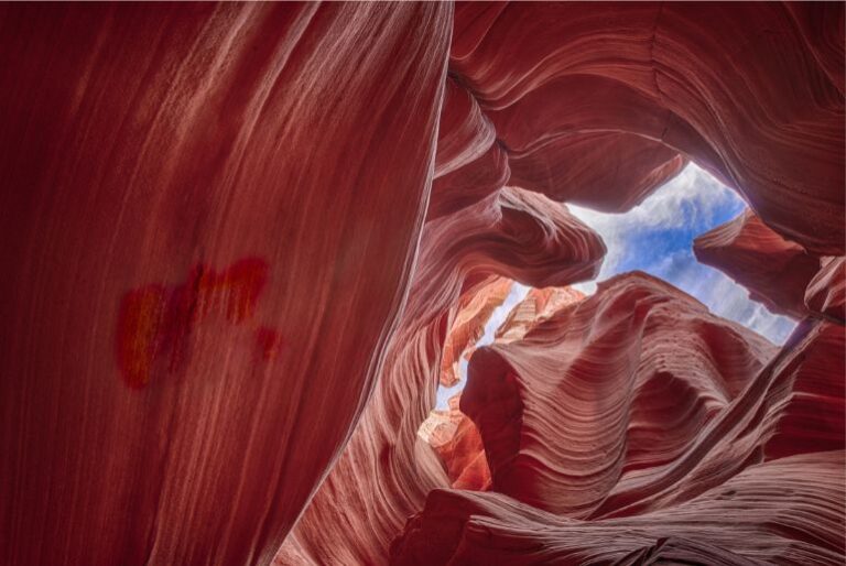 Antelope Canyon Hiking: Trails & Ultimate Guide 2024