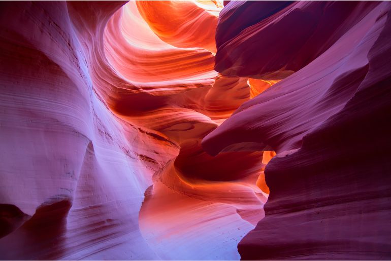 Antelope Canyon Hiking: Trails & Ultimate Guide 2024