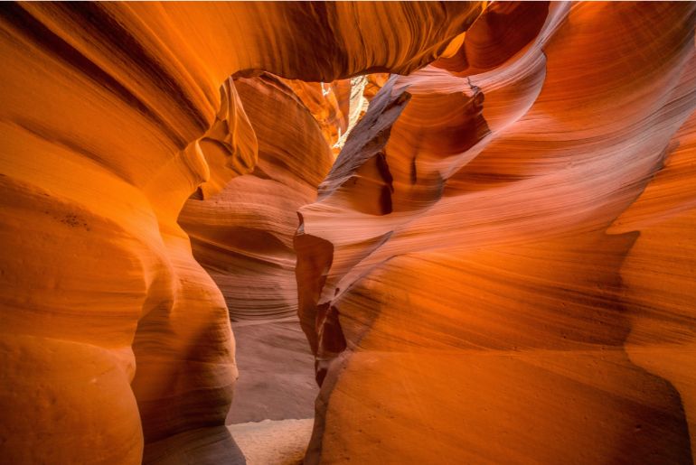 Antelope Canyon Hiking: Trails & Ultimate Guide 2024