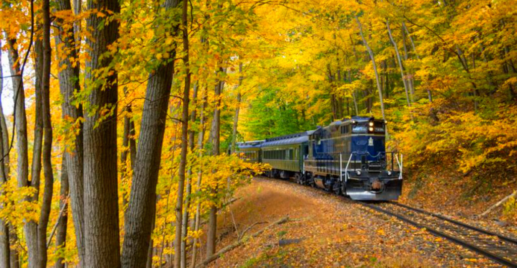 12 Pennsylvania Train Rides That Show Off The State’s Best Fall Views