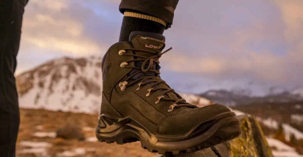Conquer the Peaks: 16 Best Hiking Gear Essentials for High Altitudes