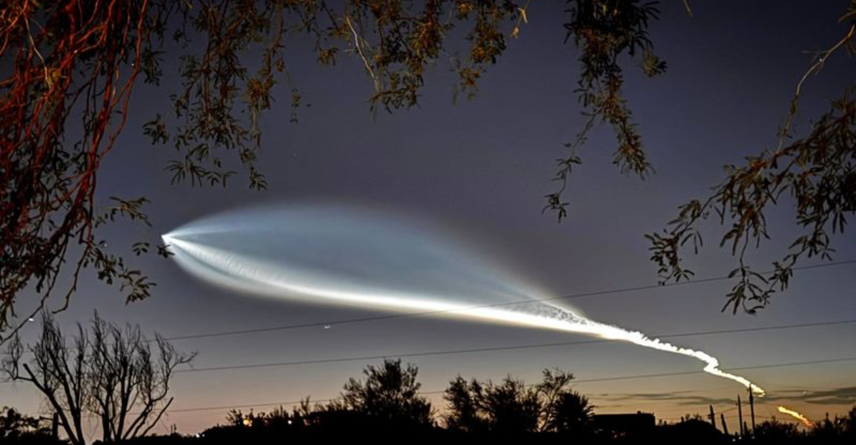 Glowing Streak Over Arizona — What Really Caused the Unusual Sight