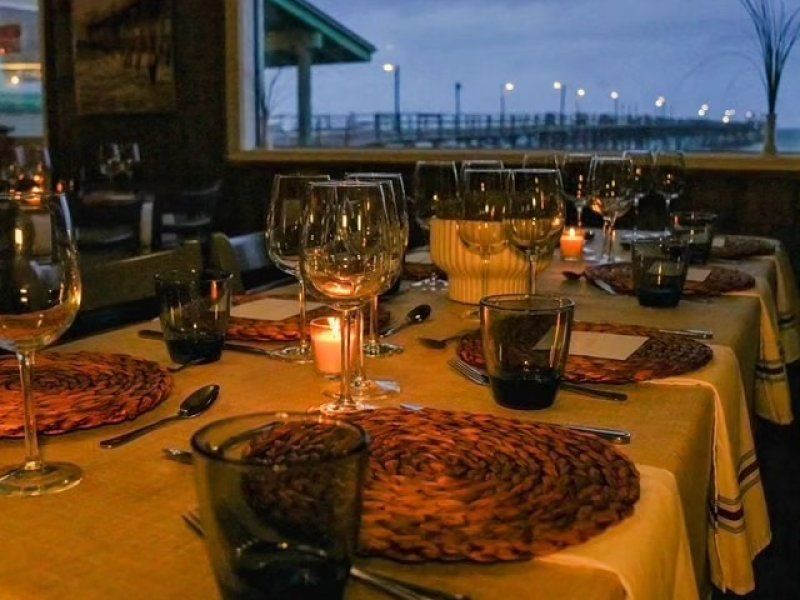 10 North Carolina Oceanfront Seafood Spots That Capture The Taste Of ...