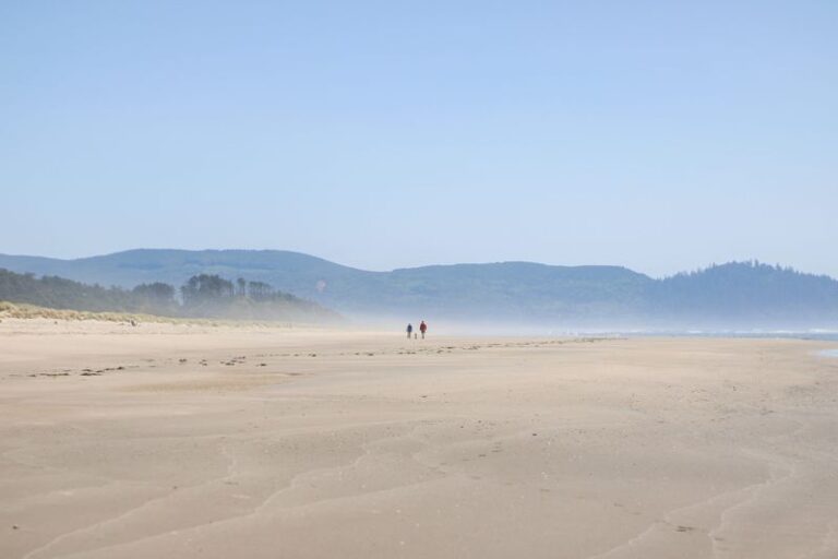 The Oregon Town That Fell Into the Ocean - and What Remains Today