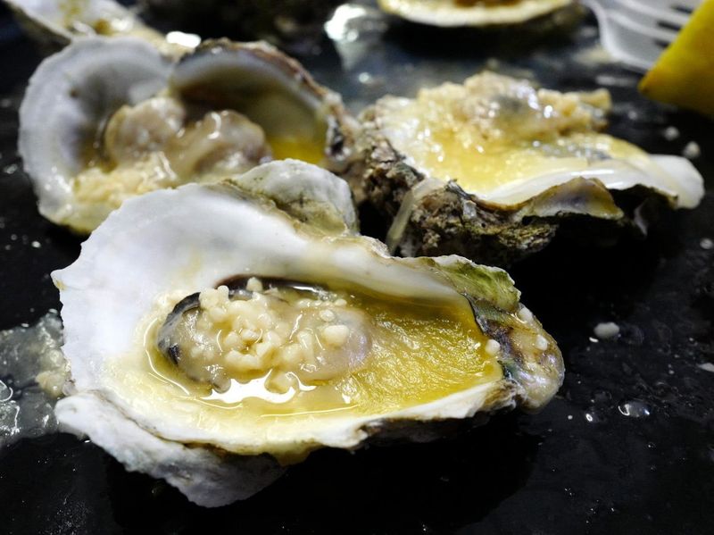 7 Hidden Florida Panhandle Fish-Camp Feasts Tourists Never Hear About