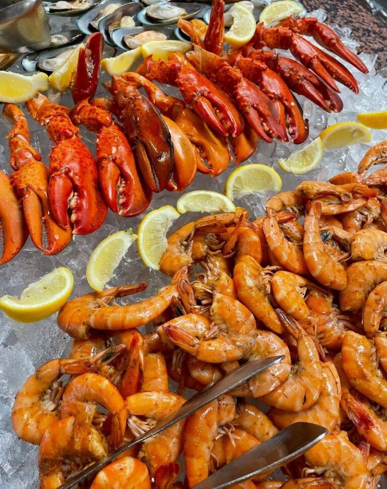 10 Must-Visit All-You-Can-Eat Spots In Florida
