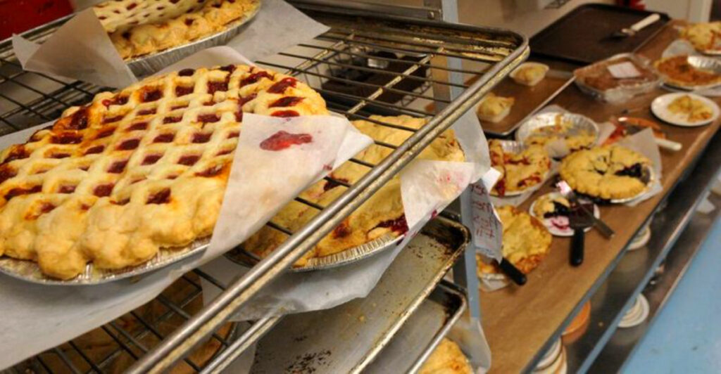 8 Small-Town Desserts in Michigan That Should Be on Everyone's Bucket List