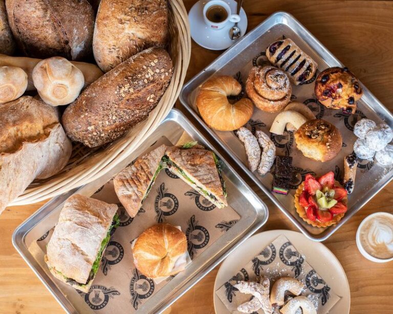 10 Italian Bakeries In Florida That Locals Say Haven't Changed In Decades