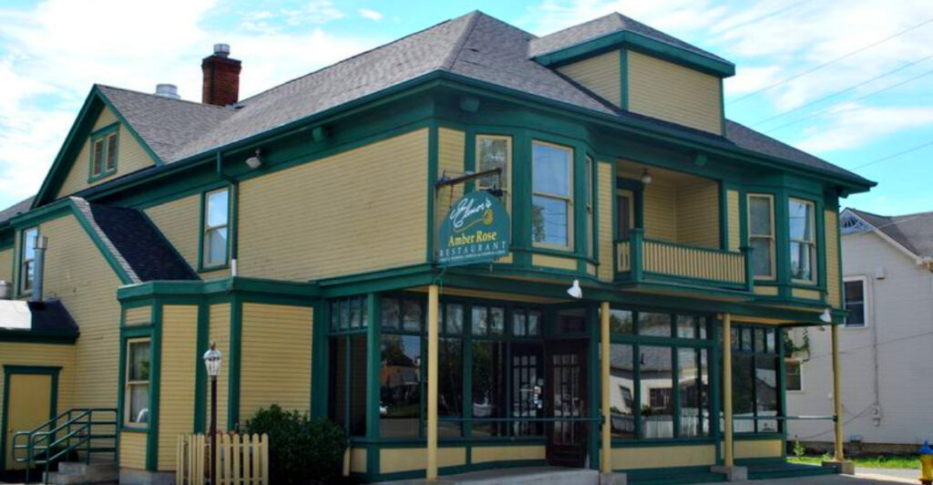 Ohio's Haunted Eateries: 8 Spooky Restaurants Locals Love for Halloween
