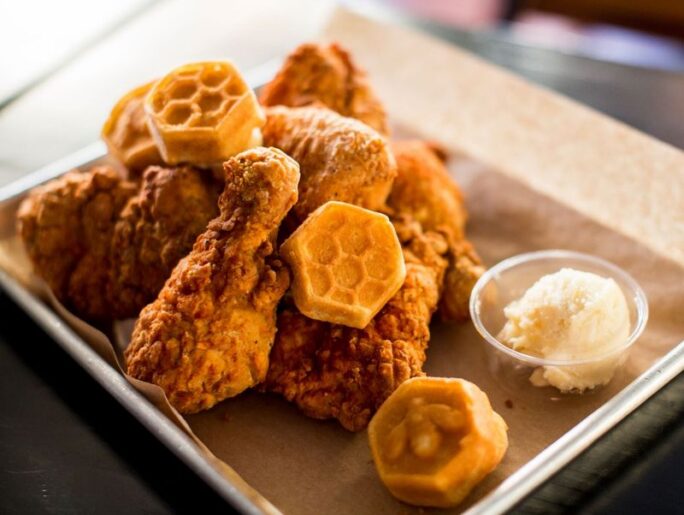 12 Illinois Fried Chicken Spots Ranked from Worst to Best