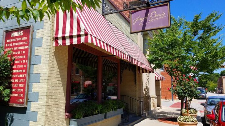 Hoosier Steak Icons: 10 Indiana Spots Locals Say Are Absolutely Unbeatable