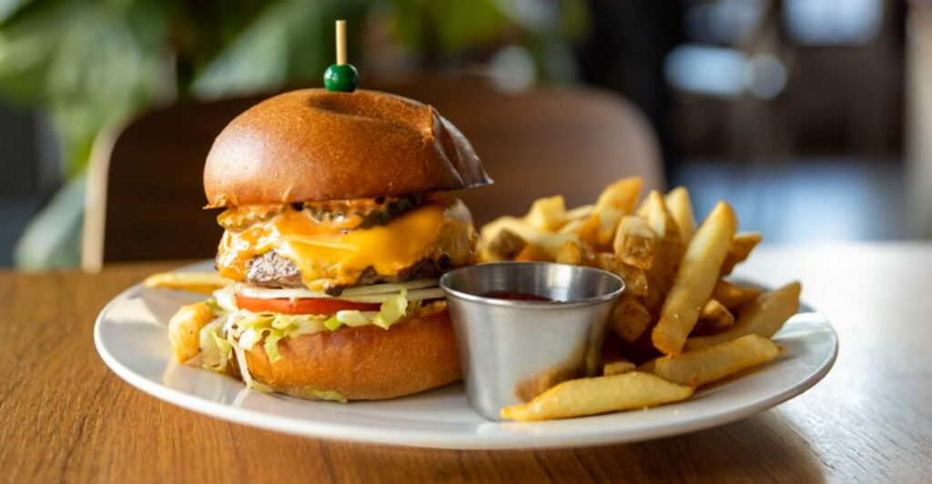 These 10 Arizona Burger Spots Prove Local Flavor Beats Fast Food Every Time
