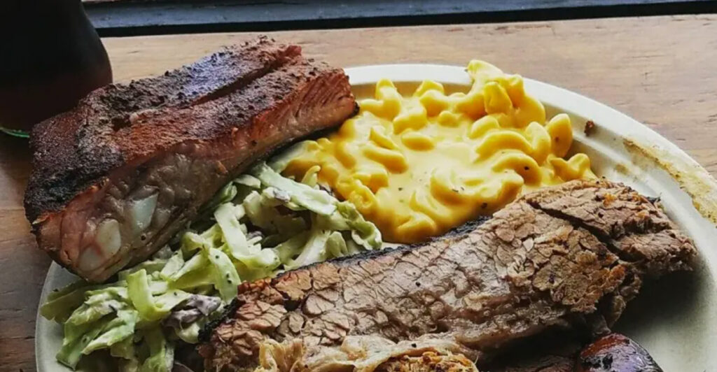 This Pennsylvania BBQ Joint's Mac and Cheese Is So Good, Locals Can't ...