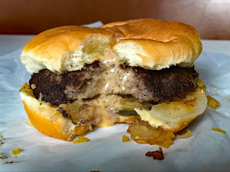These 10 Midwest Diners Still Serve the Best Burgers in the Country