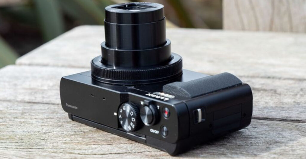 10 Best Compact Cameras for Europe Travel in 2025