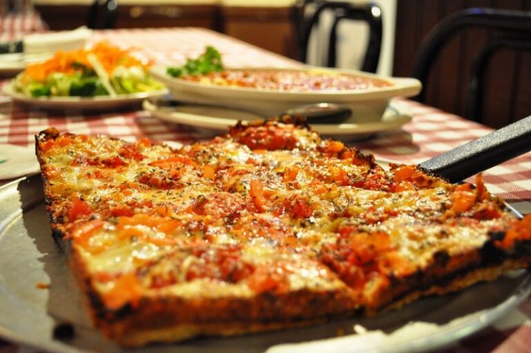 12 Michigan Pizza Joints So Good You'll Wait Months for a Table