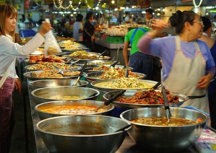 14 Countries With the Best Local Street Food