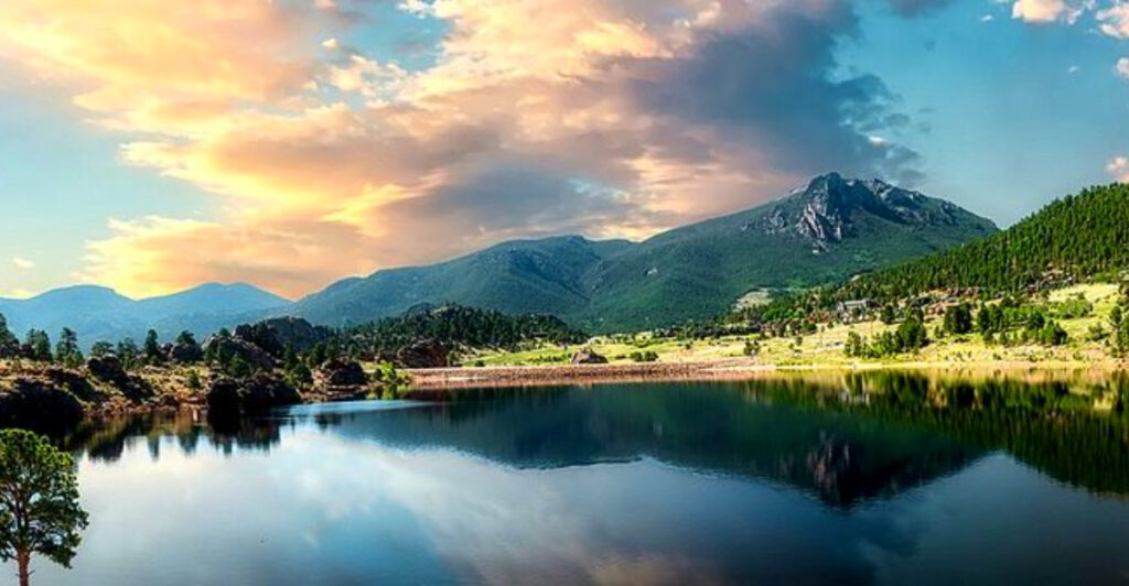 8 Colorado Lake Towns With Views Worth Framing