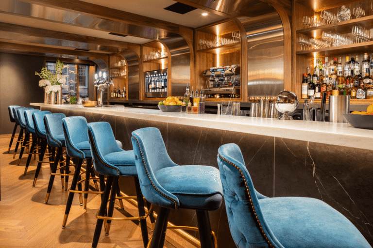The Best 14 Bars and Hotel Lounges in NYC - From Timeless Classics to ...