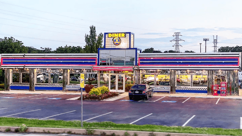 15 All-Night Pennsylvania Restaurants Serving Food Around the Clock