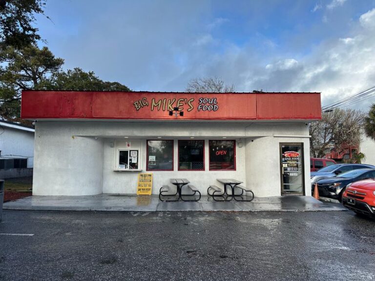 13 South Carolina's Tiniest Diners With the Biggest Winter Comfort Food ...