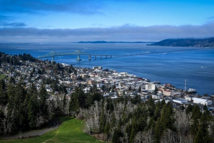 18 Charming U.S. Harbor Towns Perfect for a Weekend Stroll