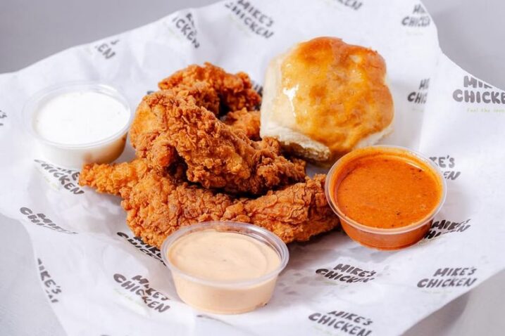 The 15 Places to Eat the Finest Fried Chicken in Dallas