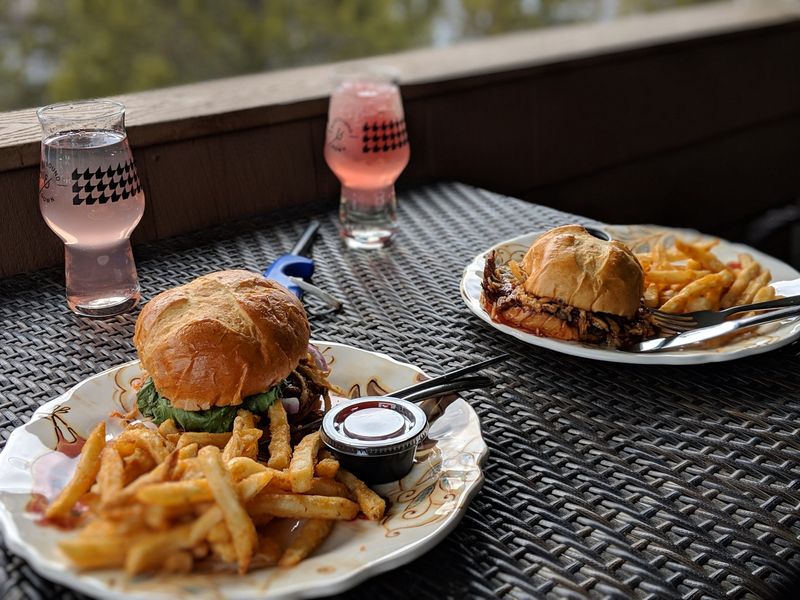 13 Classic Restaurants In Pennsylvania With Prime Rib Locals Can’t Get ...