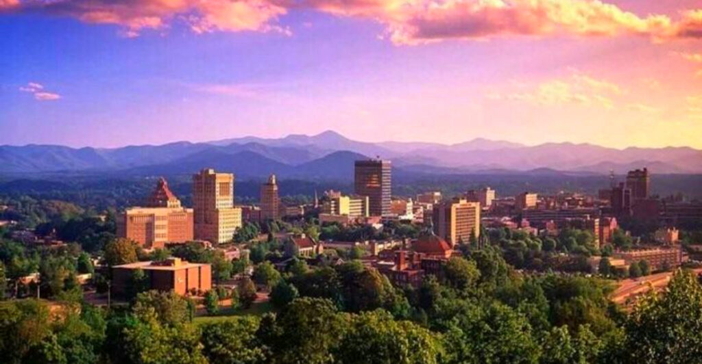 14 Fun Southern Cities for New Year's Eve