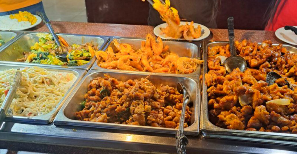 14 Tennessee Buffets Serving Filling, Familiar Meals People Grew Up Loving
