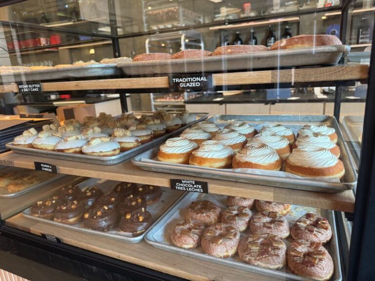 18 Florida Donut Shops Where Coffee Takes a Back Seat to Pure Magic