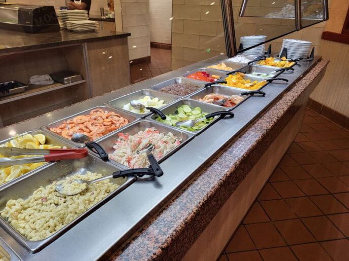 12 Nevada Buffets That Prove Vegas Isn’t the Only Place with Jackpot Dining