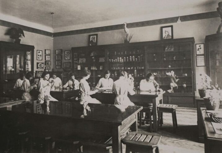 Old-School Discipline: 15 Punishments That Would Shock Today's Classrooms