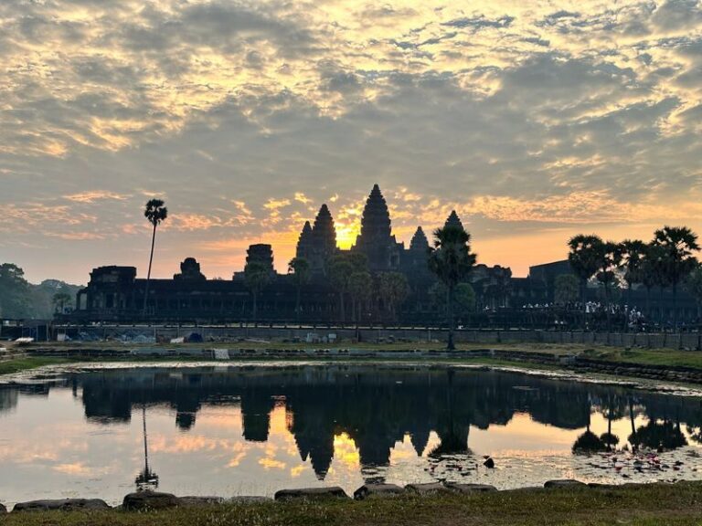 15 Iconic Places Travelers Still Visit in High-Corruption Nations