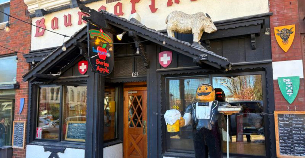 15 Wisconsin Taverns Serving the Best Cheese Curds