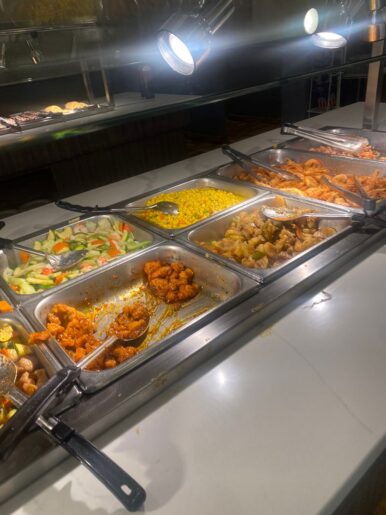 15 Oregon Buffets That Keep All You Can Eat Coming