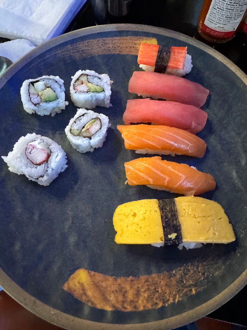 15 Florida Buffets That Food Dreams Are Made Of
