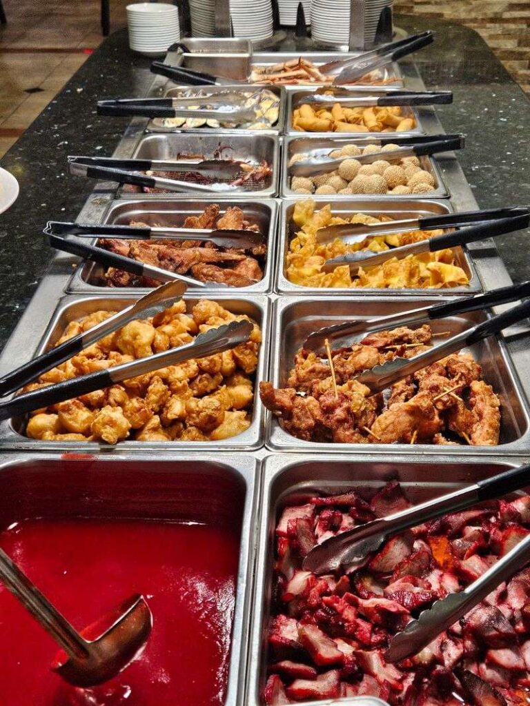 15 Oregon Buffets That Keep All You Can Eat Coming