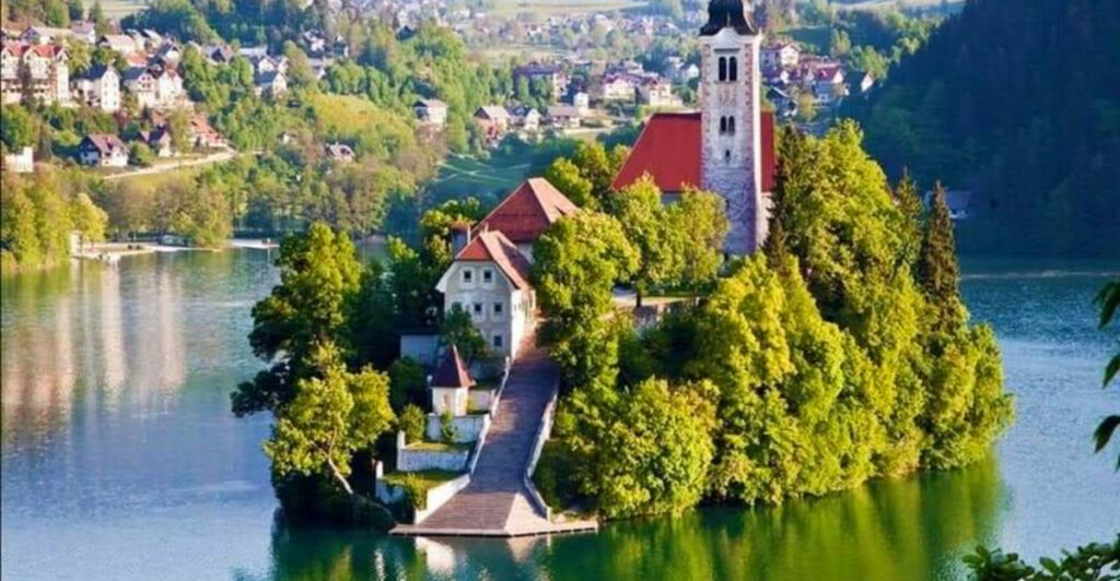 These 10 Countries Offer the Most Peaceful Travel Experiences in 2026