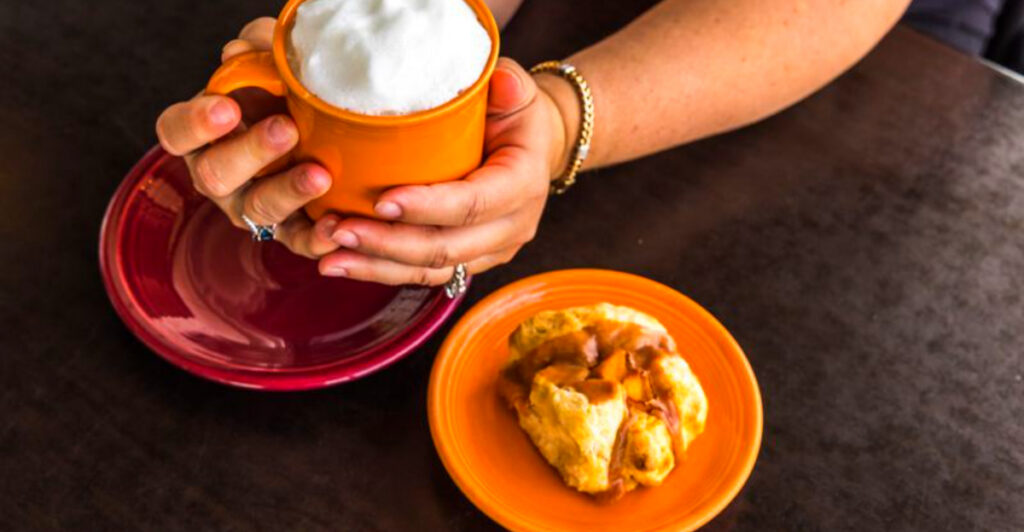 This Jackson, MS Southern Café Has the Best Biscuits in the State