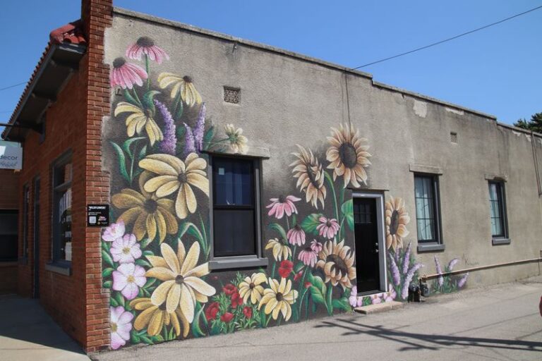 This Kansas Town Has More Murals Than Most Big Cities