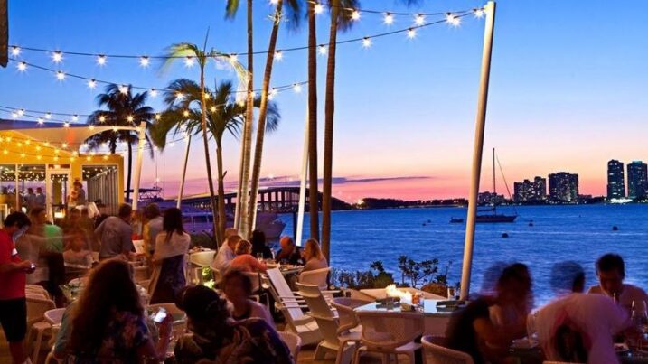 14 Most Romantic Restaurants in Florida for an Unforgettable Date Night