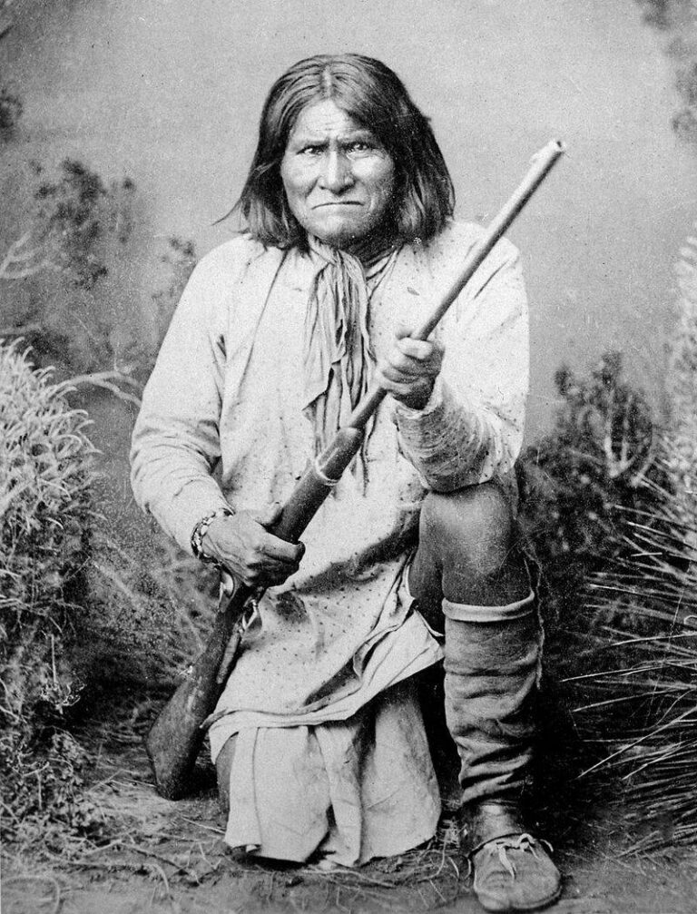 15 Fearless Native American Warriors Who Dominated the Wild West
