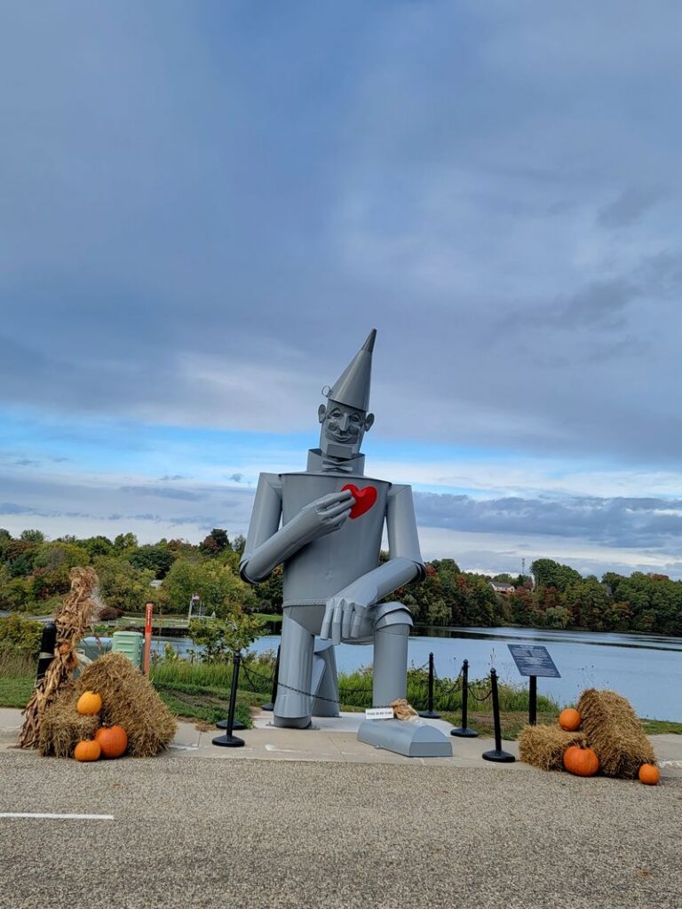 You Won’t Believe Where This 24-Foot Tin Man Found His Heart - Have You ...