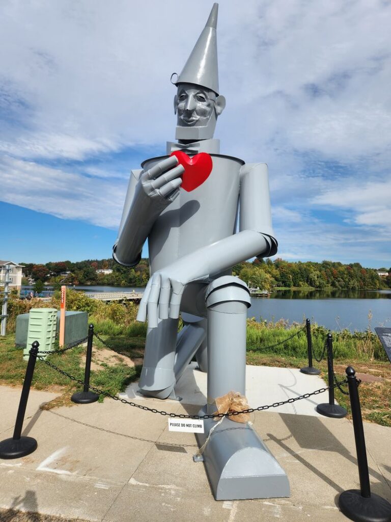 You Won’t Believe Where This 24-Foot Tin Man Found His Heart - Have You ...