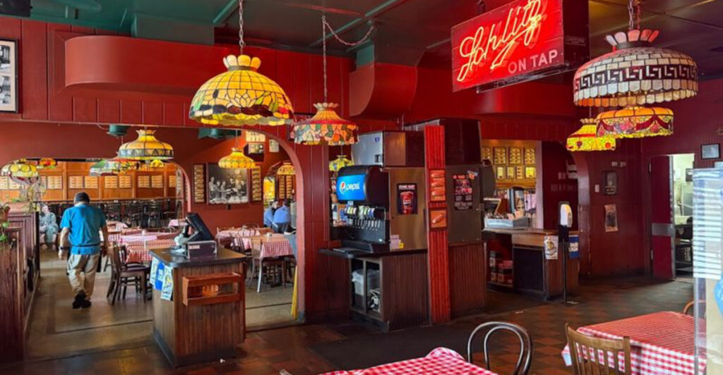 13 Must-Try Hidden Dining Spots in Ohio That Locals Keep Packed