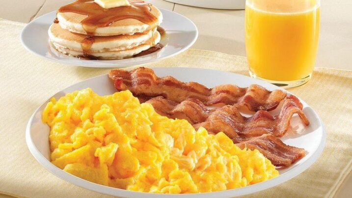 13 Indiana Buffets That Serve Up Serious, Mouth-Watering Flavor