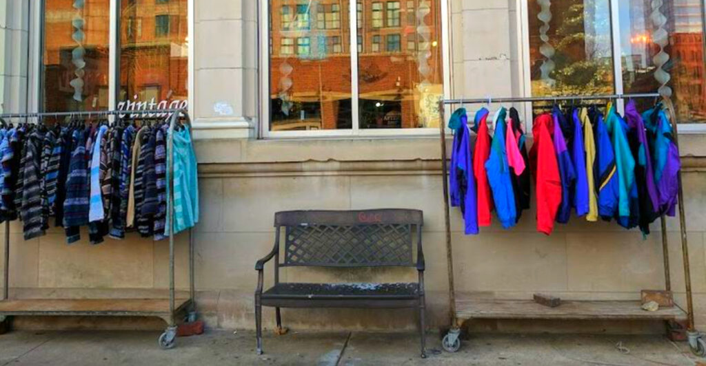 11 Nebraska Thrift Stores and Vintage Shops Treasure Hunters Love
