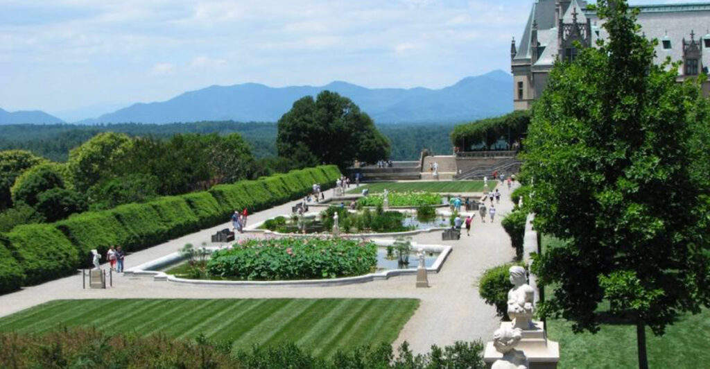 North Carolina Estate Combining Architectural Splendor and 8,000 Acres ...